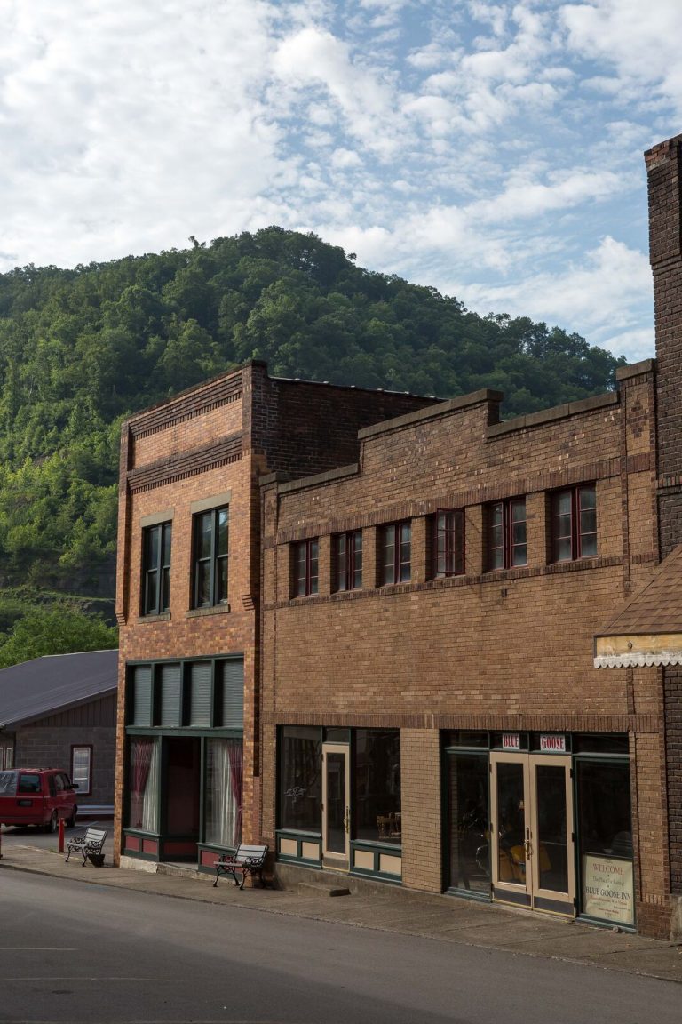 Blue Goose Inn - Almost Heaven - West Virginia