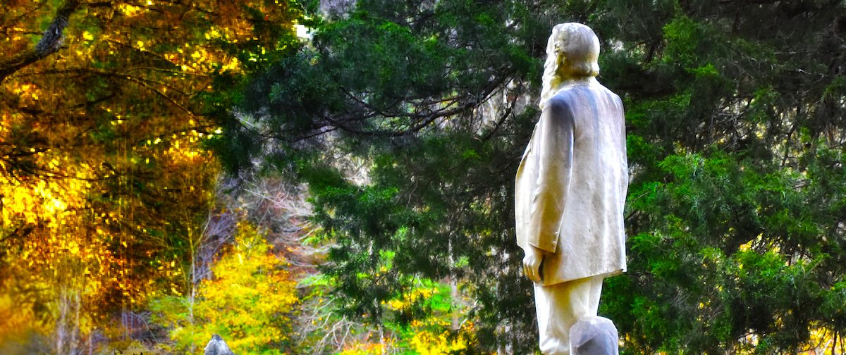 5 spooky cemeteries you can explore - Almost Heaven - West Virginia