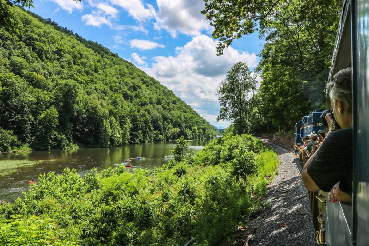 All-Day Trip to Petersburg - Potomac Eagle Scenic Railroad - Almost ...