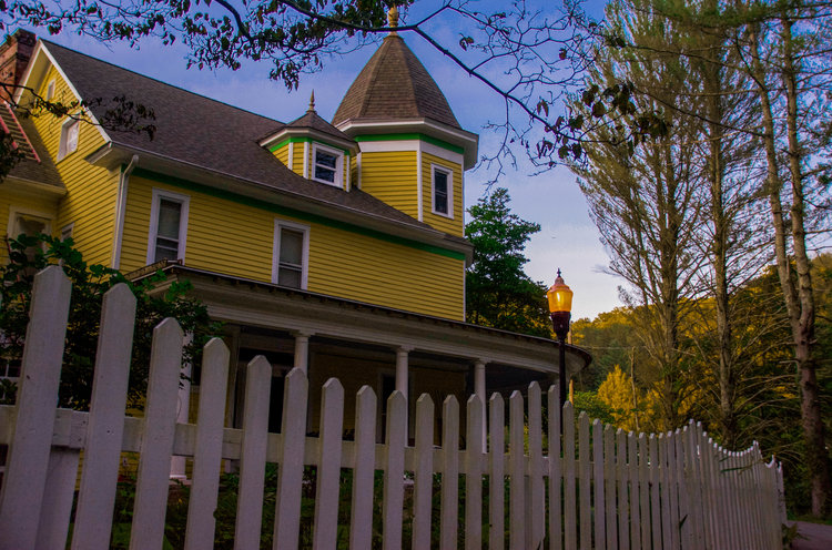 These special West Virginia buildings feature unique architecture and ...