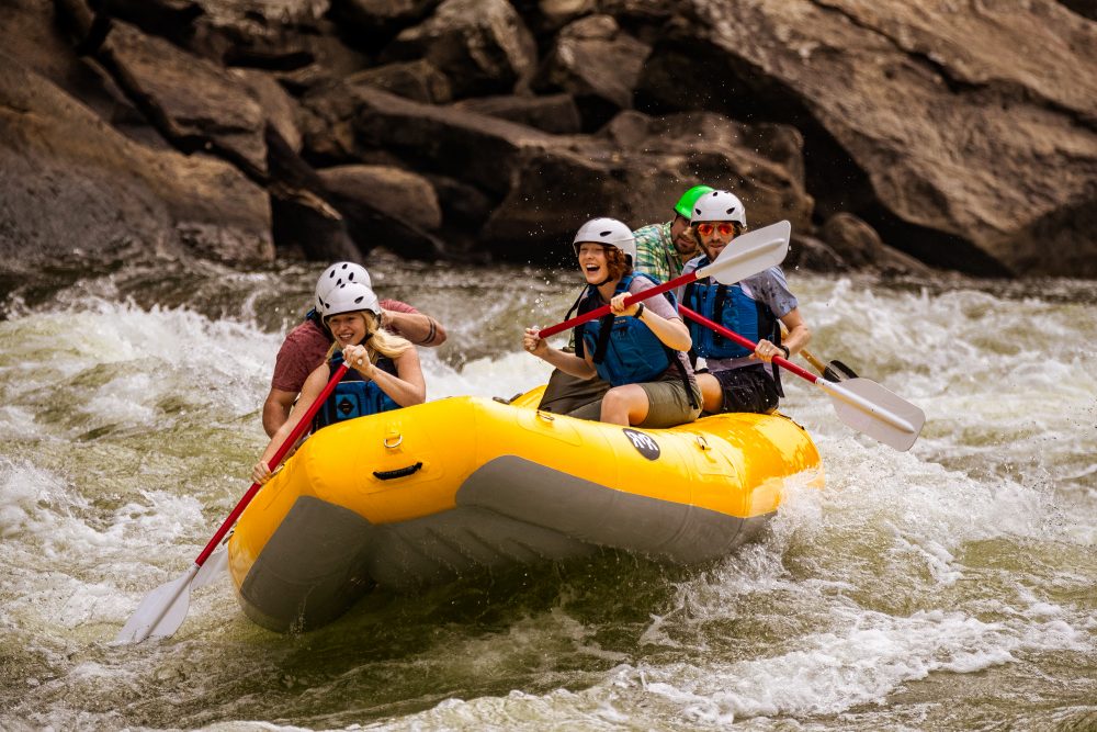5 Dos and 5 Don’ts of Whitewater Rafting - Almost Heaven - West Virginia