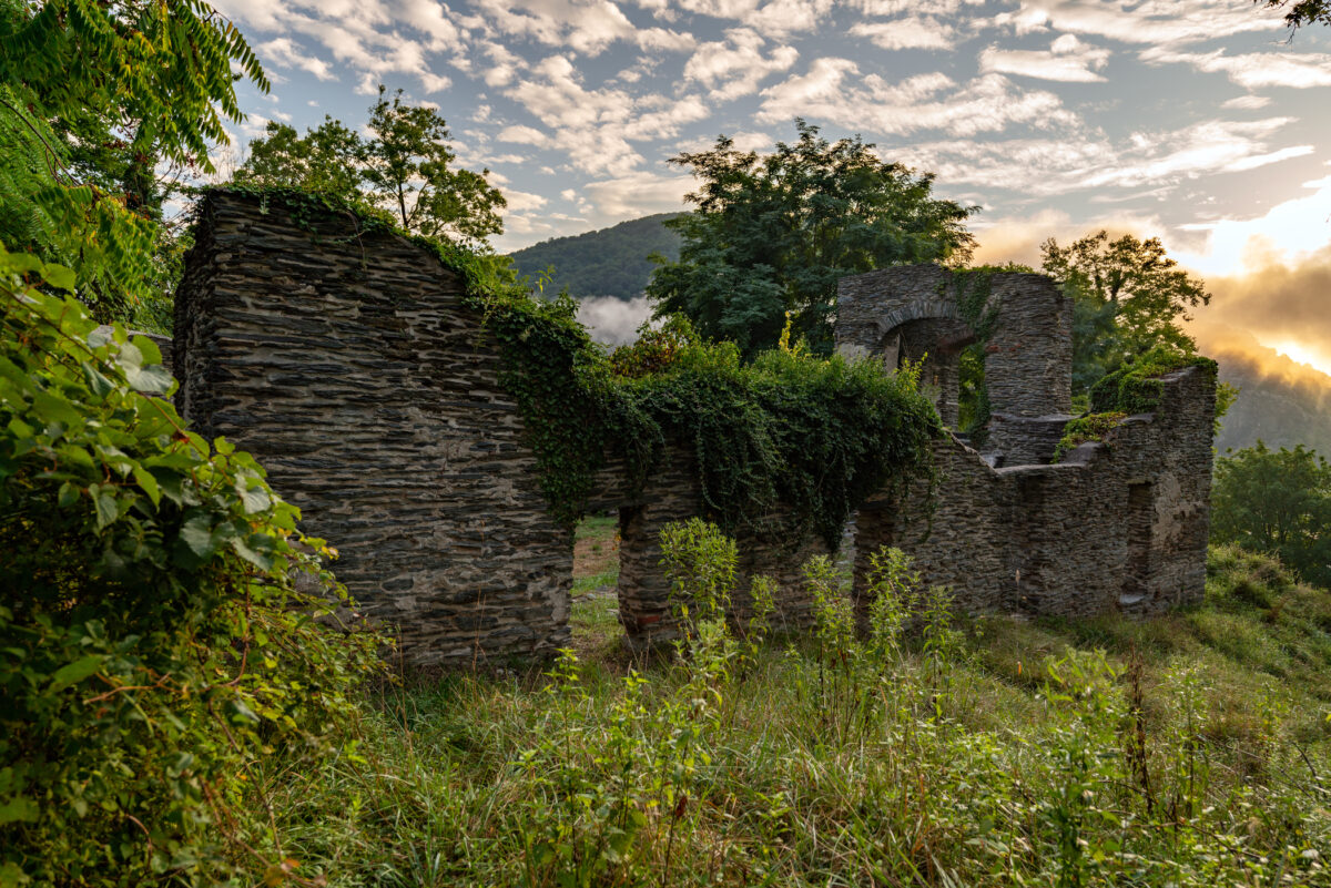 How to Hike the Appalachian Trail in West Virginia - Almost Heaven ...