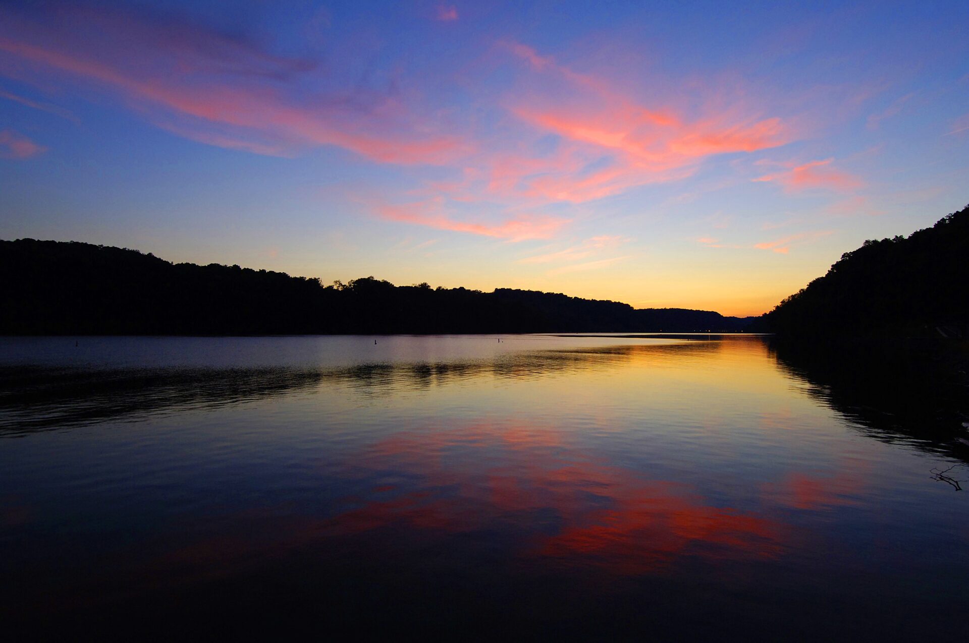 Life at the Lake: These 5 West Virginia Spots are Perfect for Summer ...