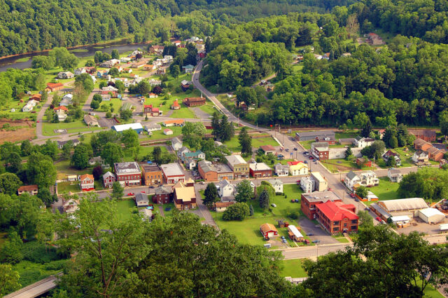 Birdeye Bend - Almost Heaven - West Virginia