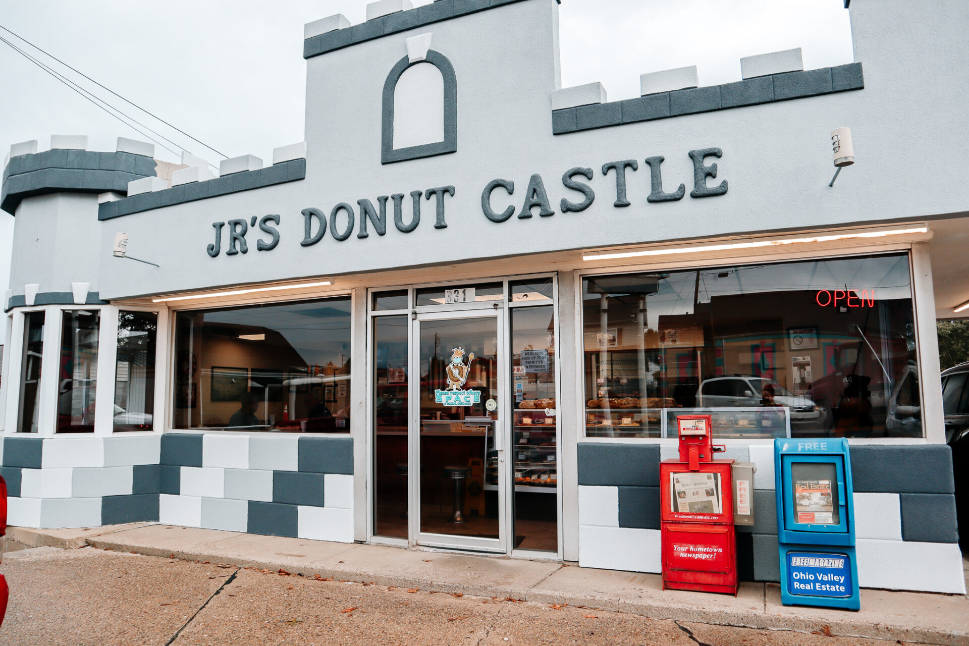 JR's Donut Castle in Parkersburg, WV - Almost Heaven - West Virginia