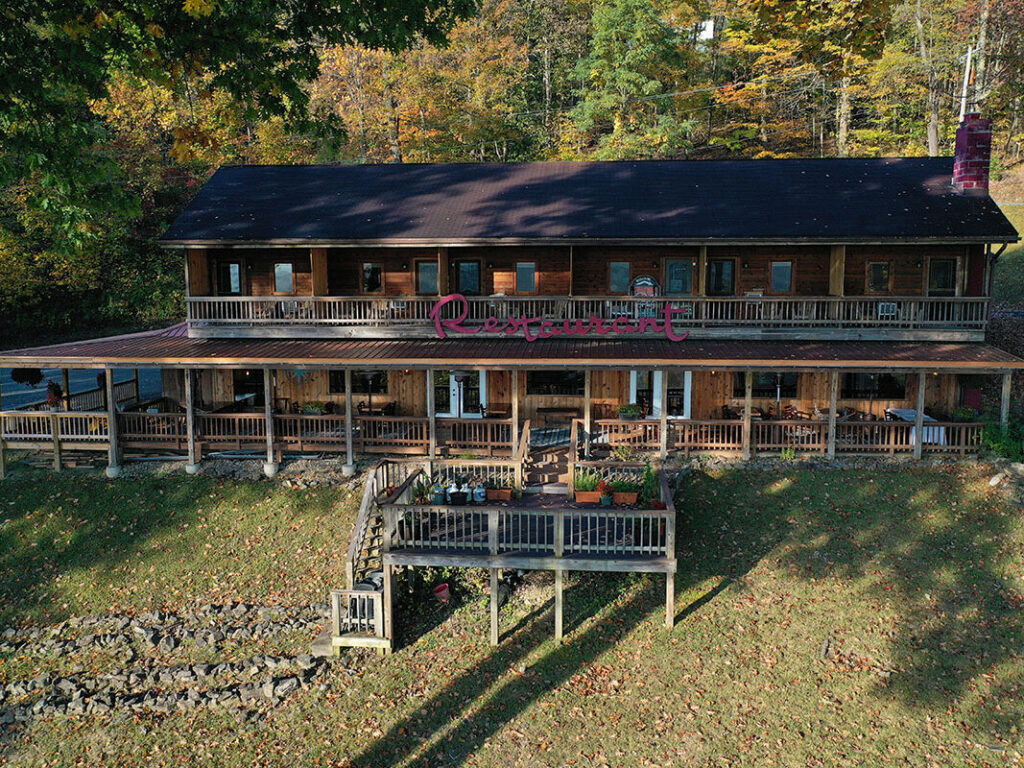 7 Spring Getaways in WV – Cabins, Spa Retreats & Mountain Escapes