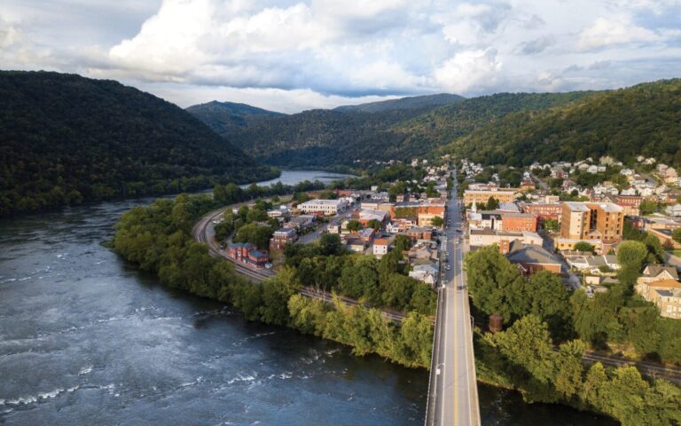 New River-Greenbrier Valley - Almost Heaven - West Virginia