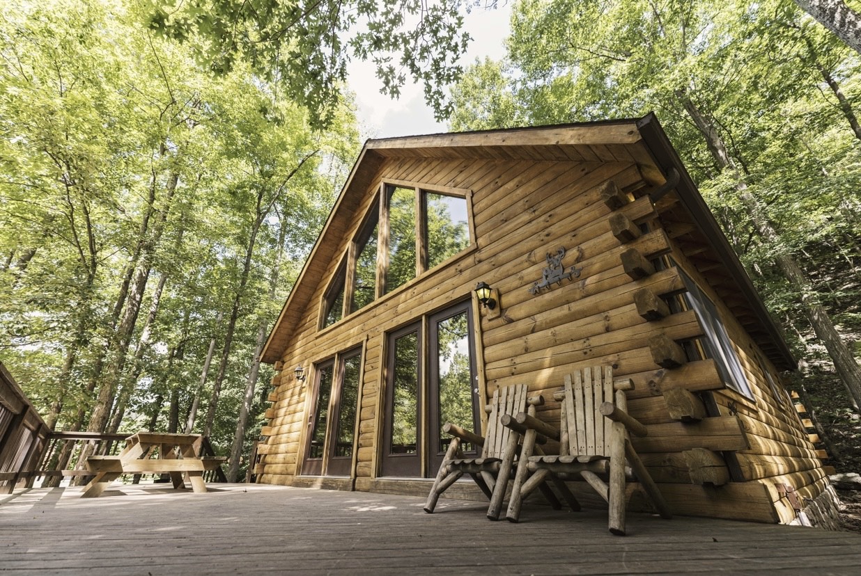 Harman's Luxury Log Cabins - Almost Heaven - West Virginia