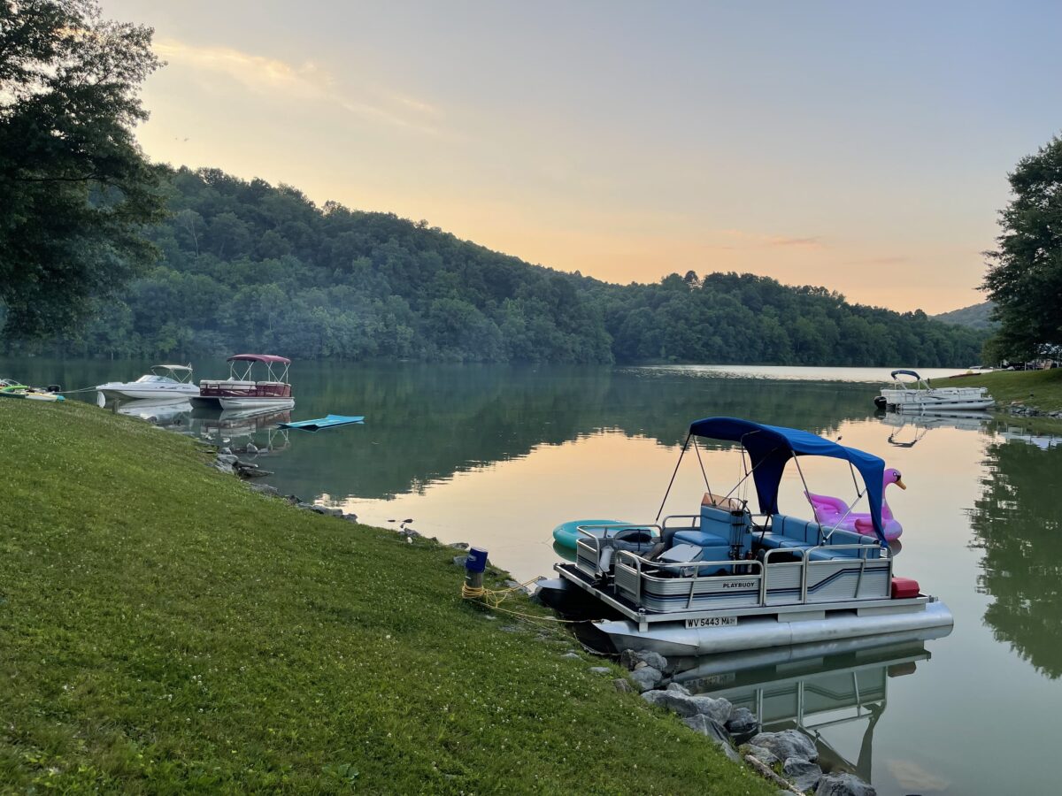 3 Charming Mountain Lakes Experiences in WV – Sutton Lake, Weston & More