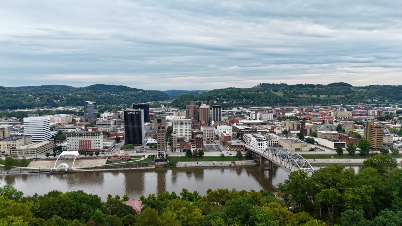 Discover Vibrant Fall Foliage at These West Virginia Destinations ...