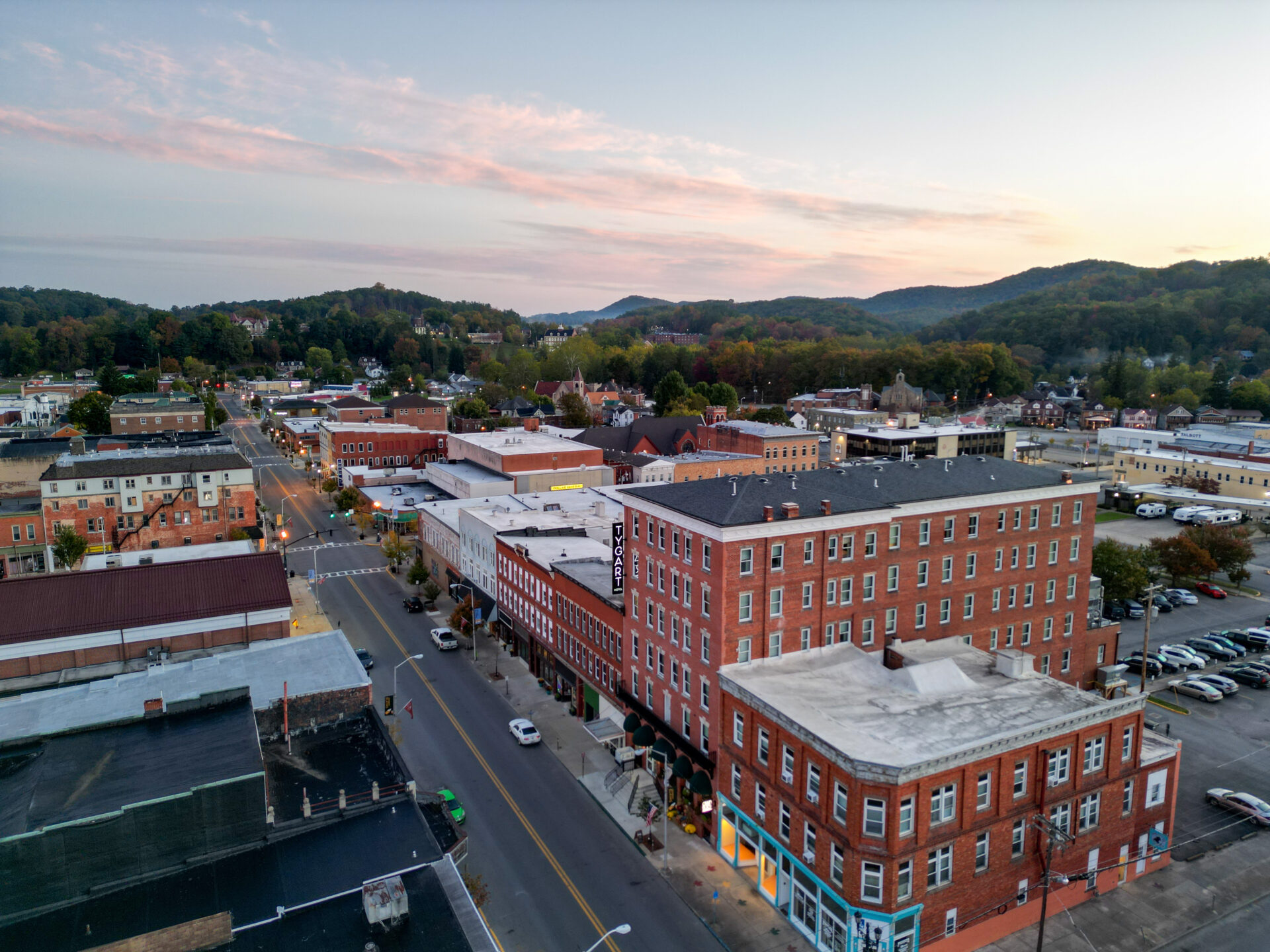 Here's What Makes Elkins, West Virginia "Unexpectedly Cool" - Almost ...