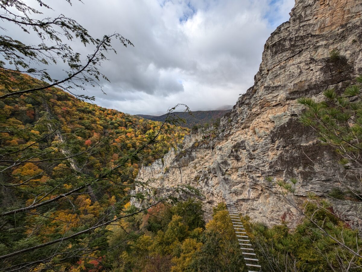 Where to See Patches of Beautiful Fall Foliage in West Virginia – Week ...